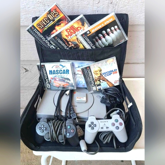 Sony | Video Games & Consoles | Vintage Playstation With Case Memory ...